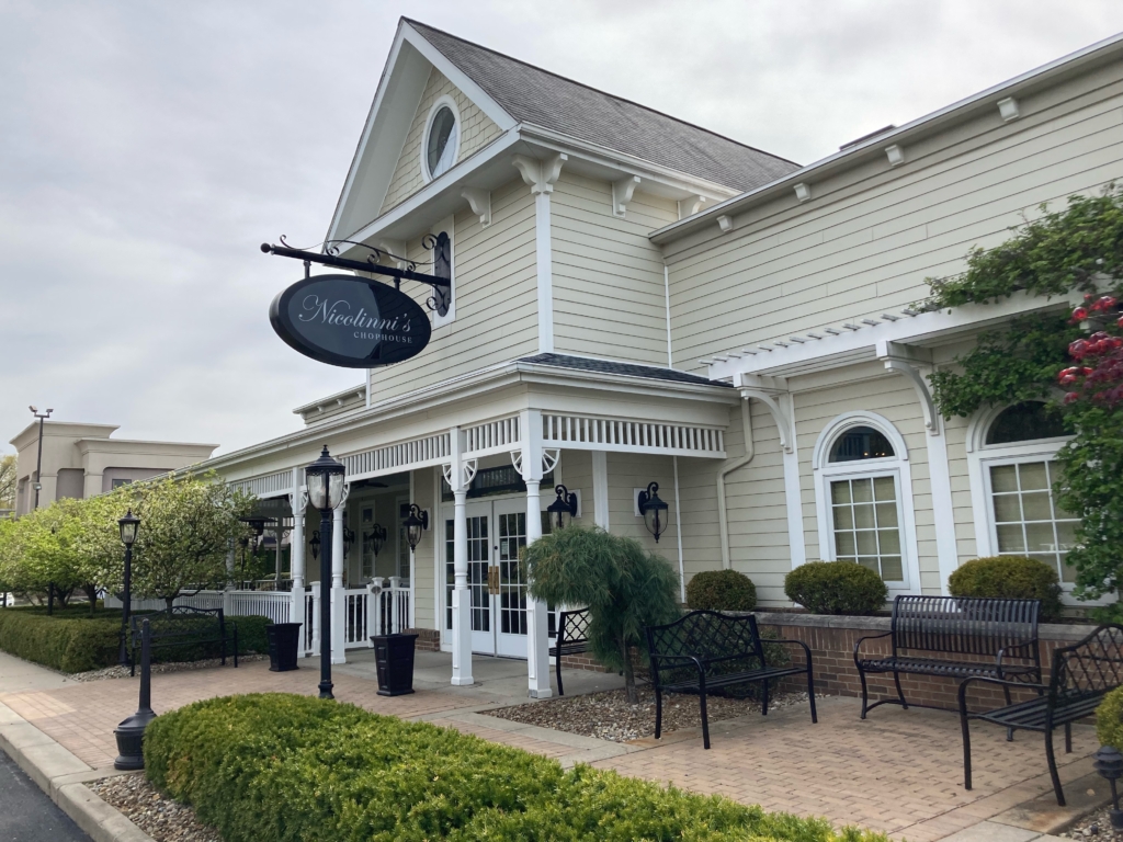 Nicolinni's Chophouse | Explore Mahoning
