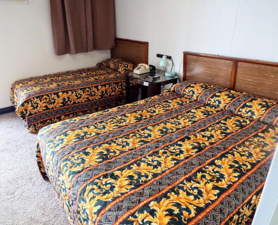 Davis Motel | Explore Mahoning